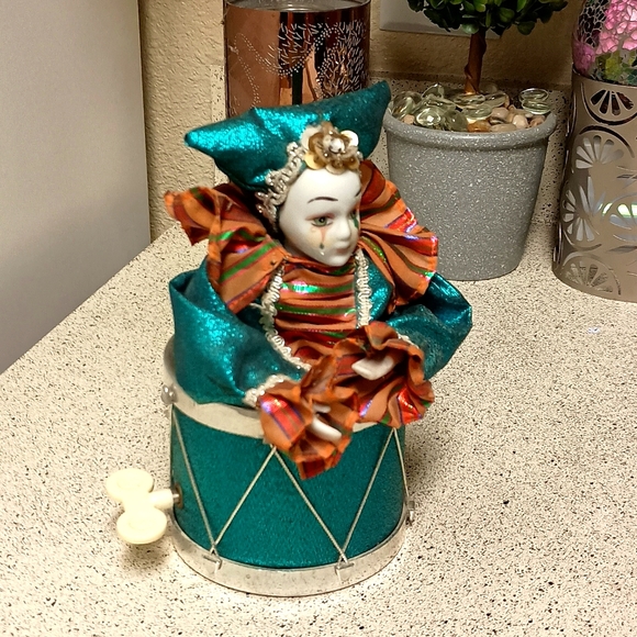 jester | Other | Vintage Jester Dancing Musical Clown | Poshmark